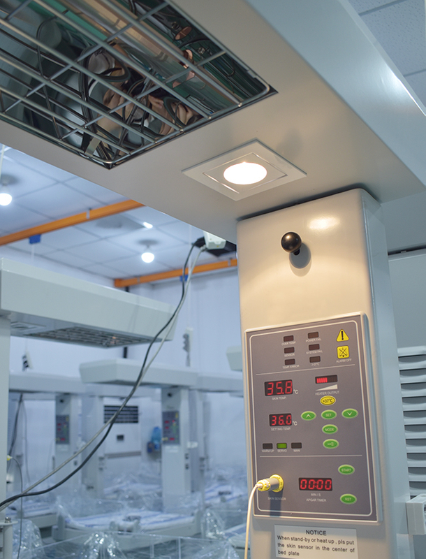 Medical Surgical Premature Infant Instrument Baby Radiant Warmer With ...